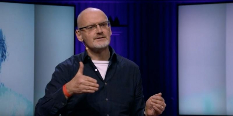 Stuart Jeffries: 'Vriendelijkheid en empathie zijn voor ons verloren ...